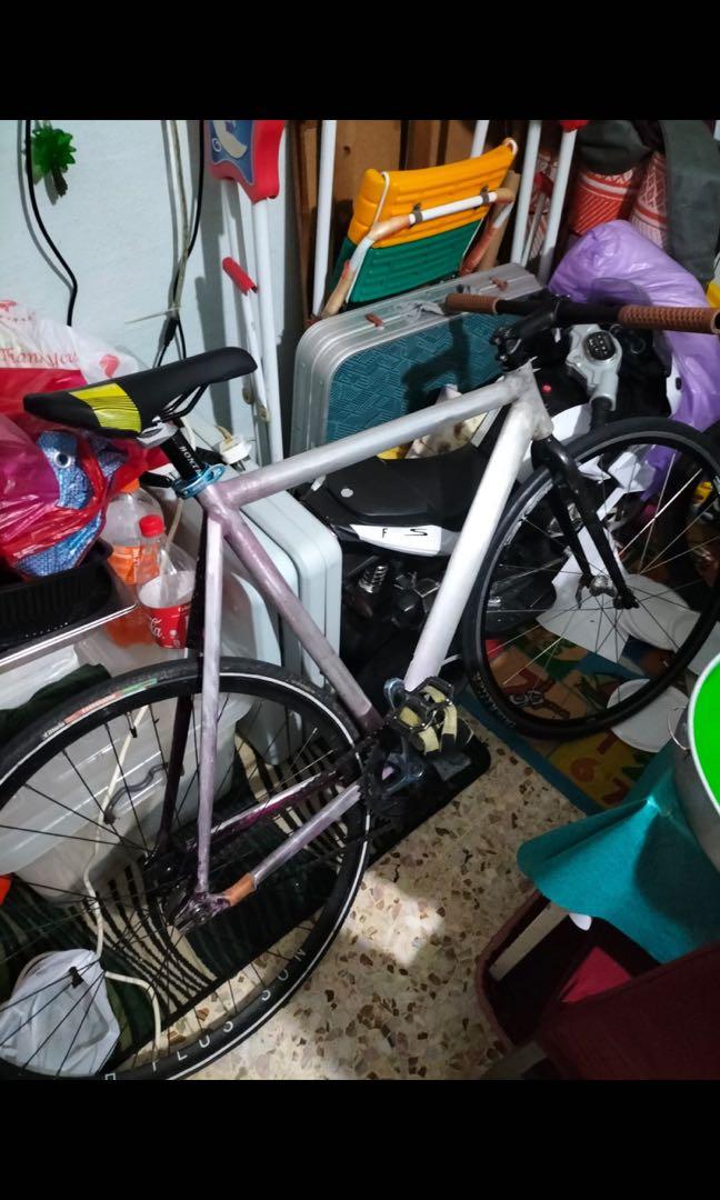 Skream v2 raw fixie, Sports Equipment, Bicycles & Parts, Bicycles on ...