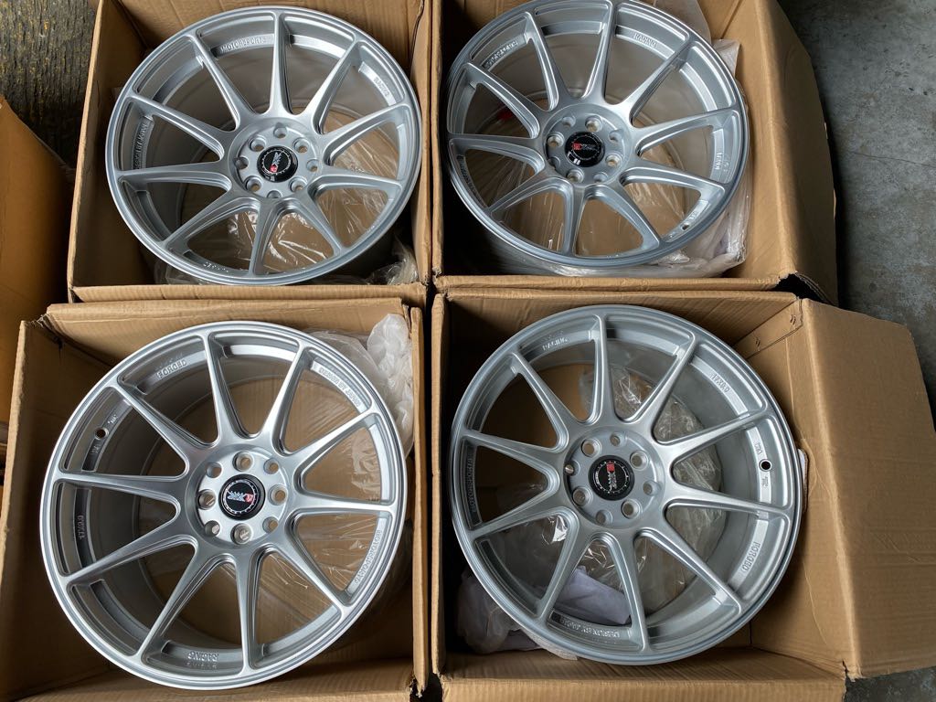 17"x9 XXR design Mags silver 4Holes pcd 100-114 Bnew, Car Parts ...