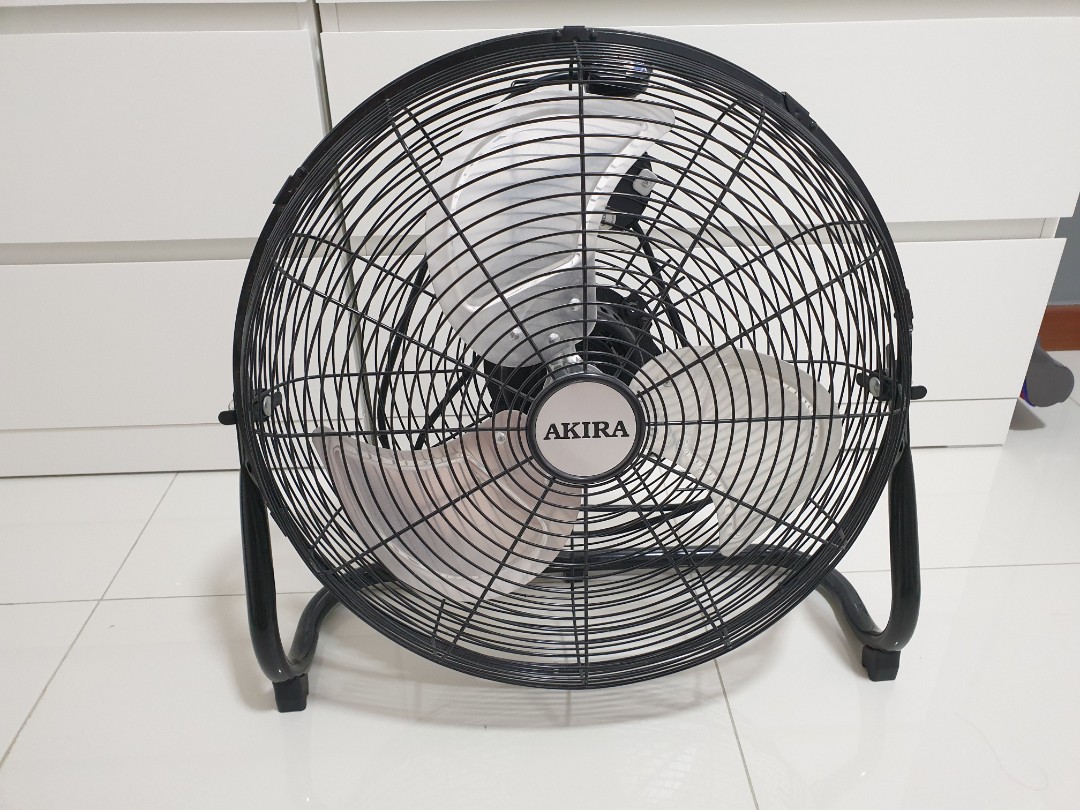 Akira velocity fan black 18inch, TV & Home Appliances, Air Conditioners ...