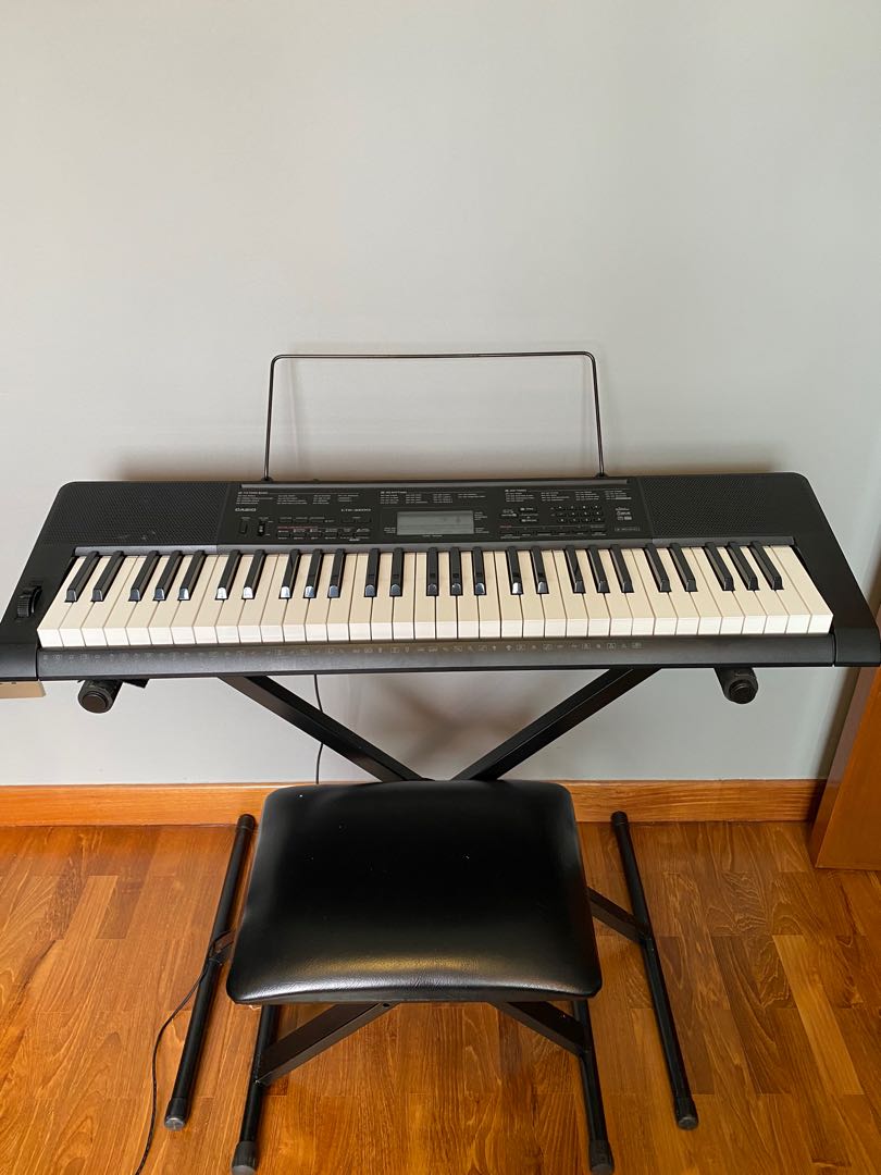 Casio Keyboard CTK-3200, Hobbies & Toys, Music & Media, Musical ...
