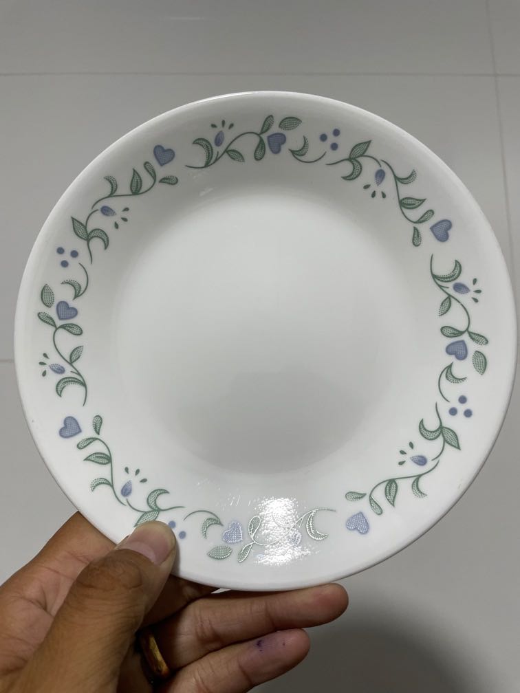 Corelle small Plates 4 piece 17.5cm, Furniture & Home Living ...