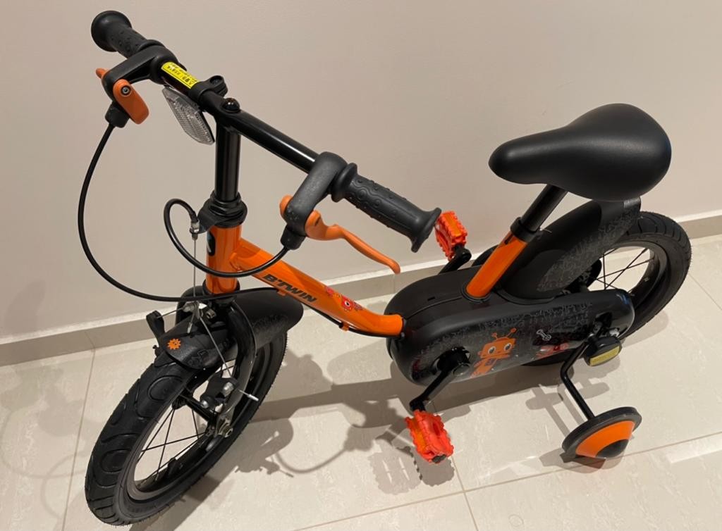 Decathlon kids bike with stabilizer., Sports Equipment, Bicycles ...