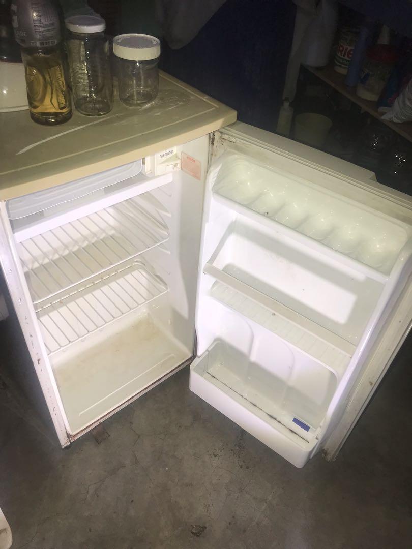 Personal Ref “LG”, TV & Home Appliances, Other Home Appliances on Carousell