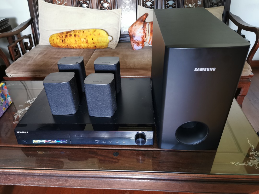 Samsung Home Theatre System HT-Z210 4 speakers 1 subwoofer DVD player ...