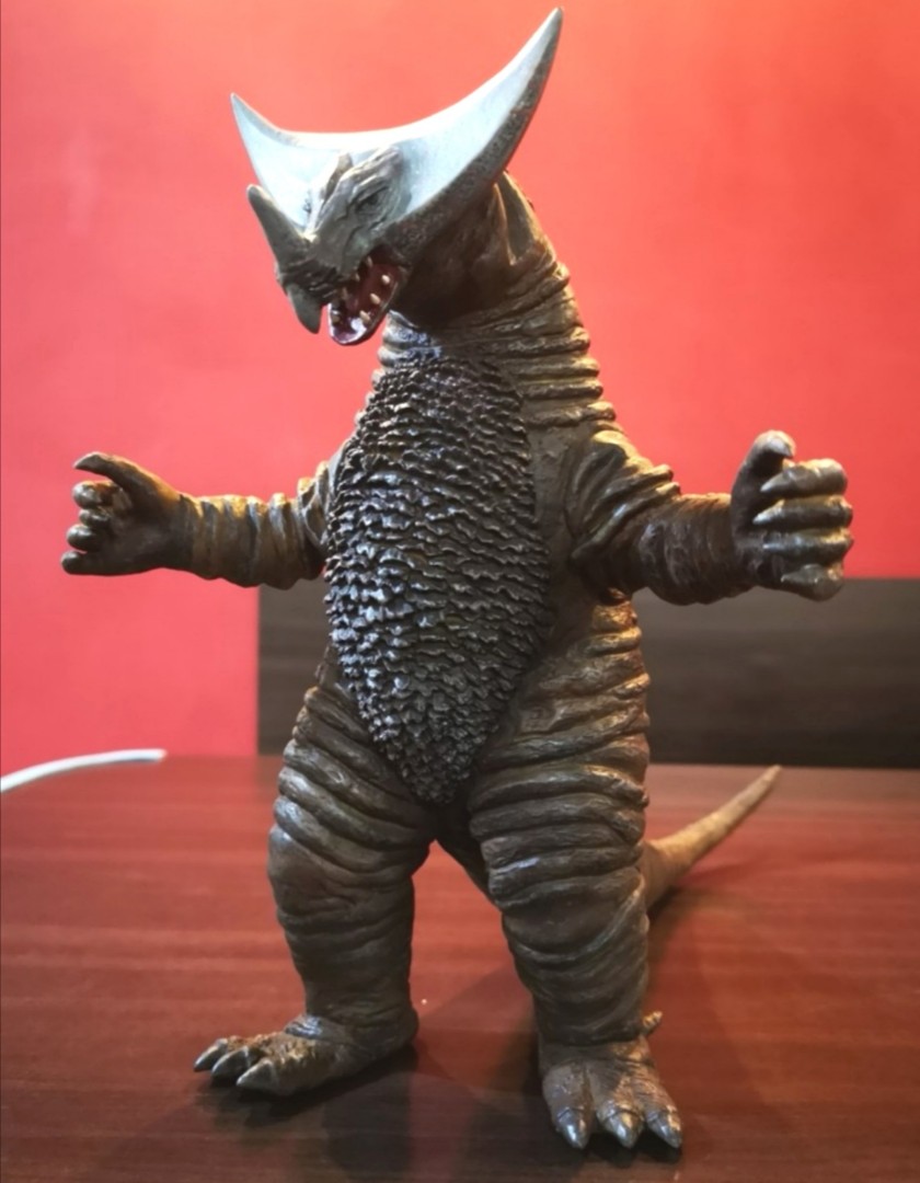 Ultraman Gomora Kaiju similar large monster series, Hobbies & Toys ...