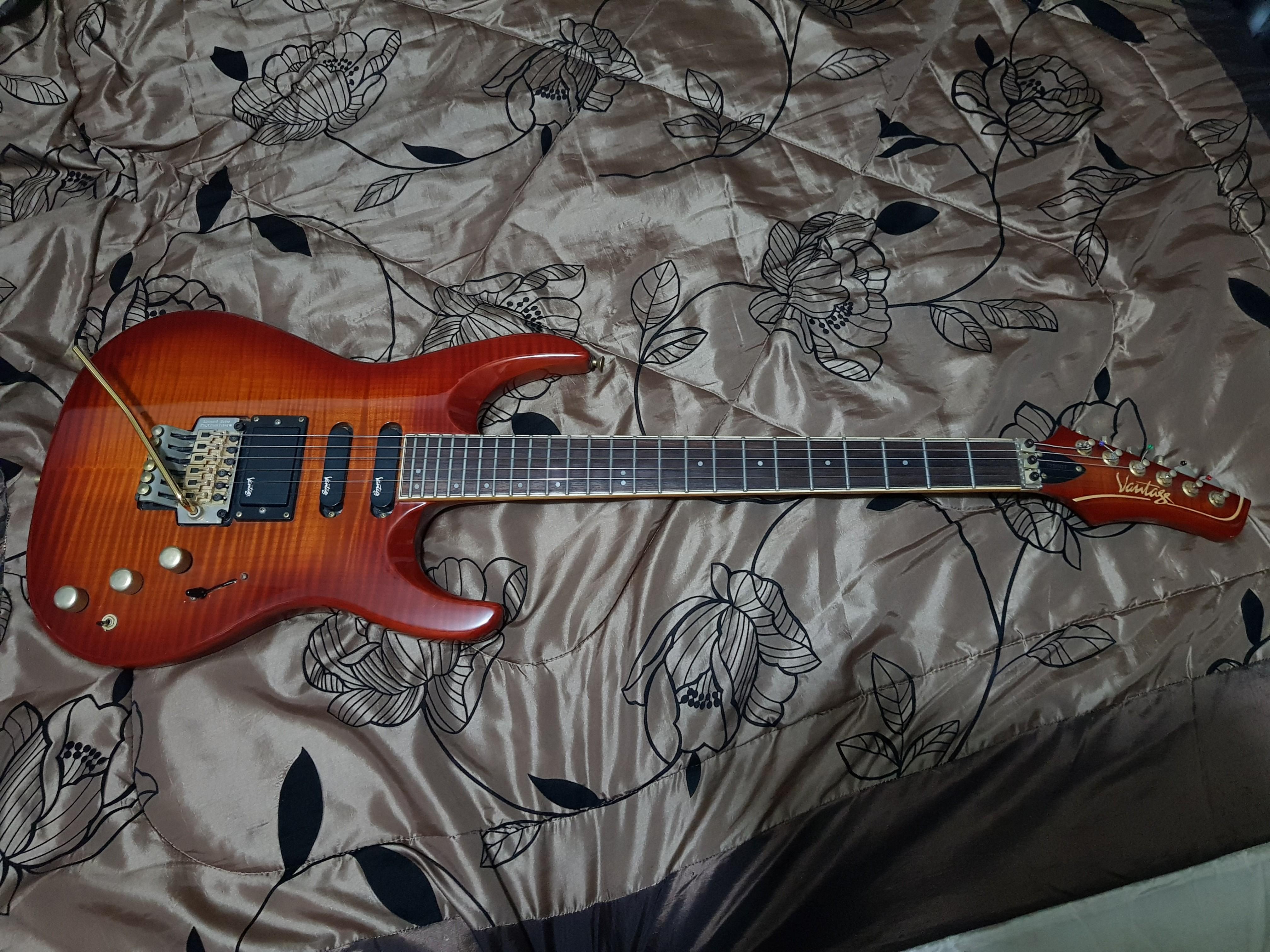 Vantage 728GDT Electric Guitar w/ Floyd Rose Floating Bridge, Hobbies ...