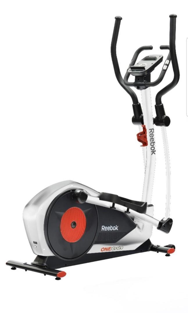 [橢圓機] Reebok One GX50 Elliptical Trainer 太空漫步機 白色, 運動產品, 運動與健身, 運動與健身 ...