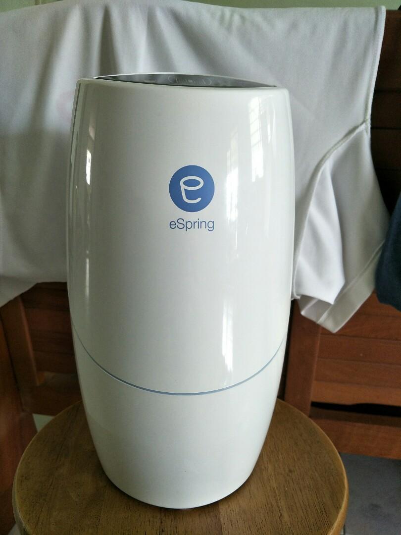 Amway espring water filter with new spare filter cartridge, TV & Home ...
