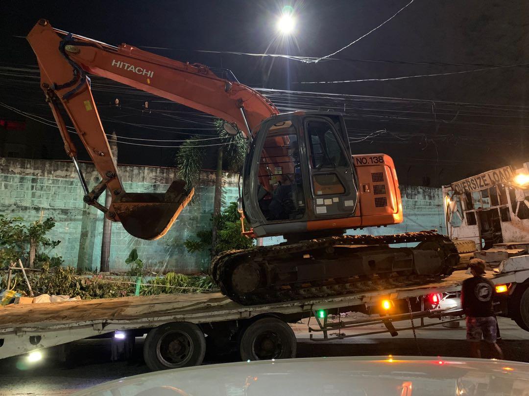 Backhoe For rent Mini Backhoe for Rental Concrete Breaker Excavation ...