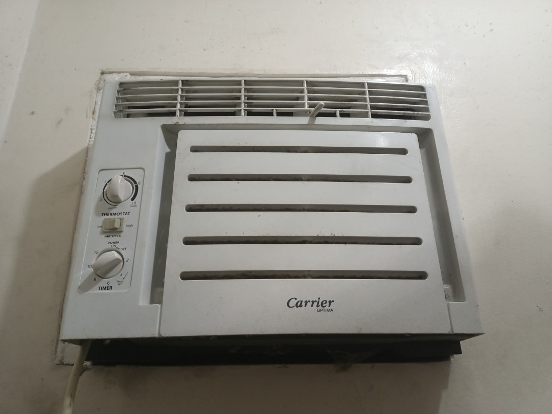 Carrier window type aircon, TV & Home Appliances, Air Conditioning and ...