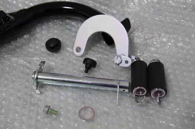 CB400 Main Stand Instock, Motorcycles, Motorcycle Accessories on Carousell