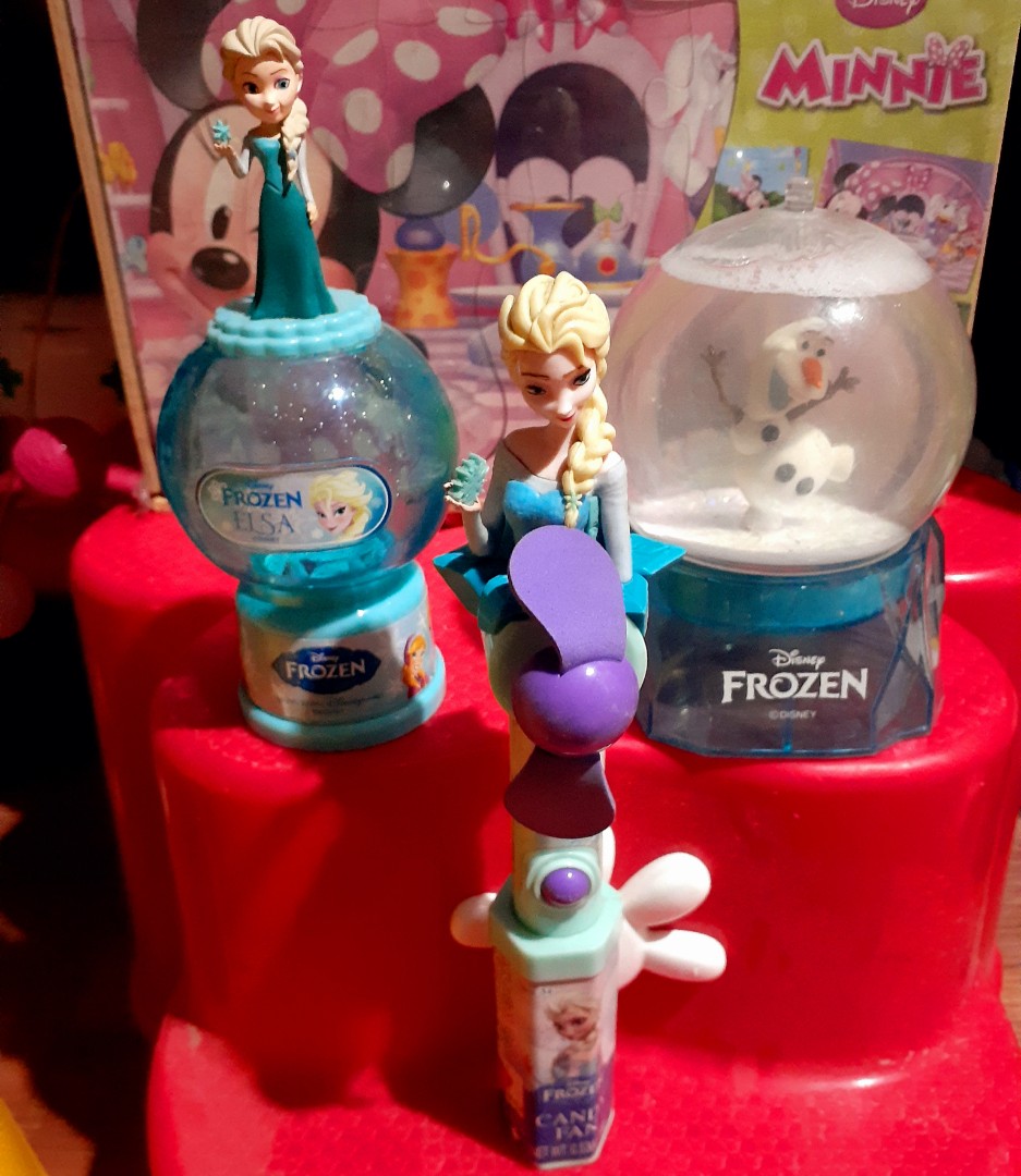 DISNEY FROZEN BUNDLE, Hobbies & Toys, Toys & Games on Carousell