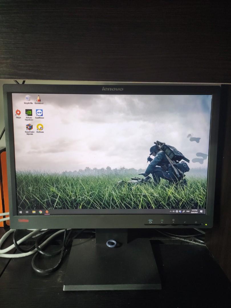Lenovo ThinkVision Desktop 19", Computers & Tech, Desktops on Carousell