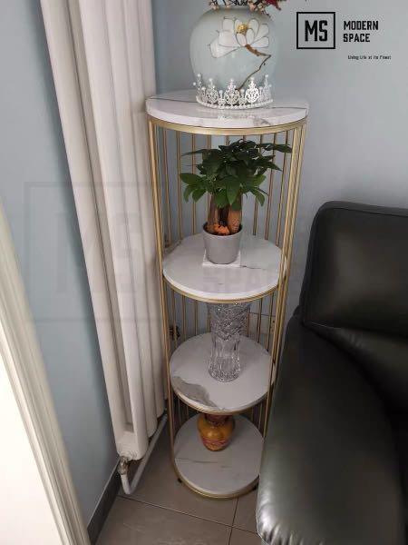 DAISY Modern Display Stand / SDR561, Furniture & Home Living, Furniture ...