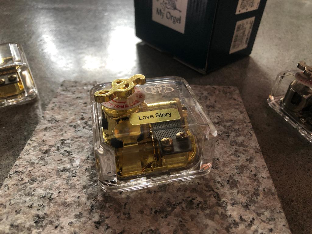 Musical Wind-Up Box - Japanese Hand Made (Various Musical Notes ...