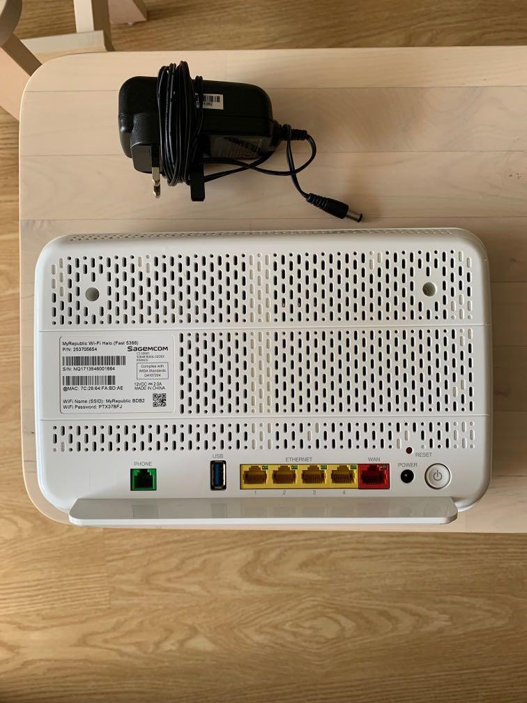 MyRepublic Wi-Fi Halo AC2200, Computers & Tech, Parts & Accessories ...