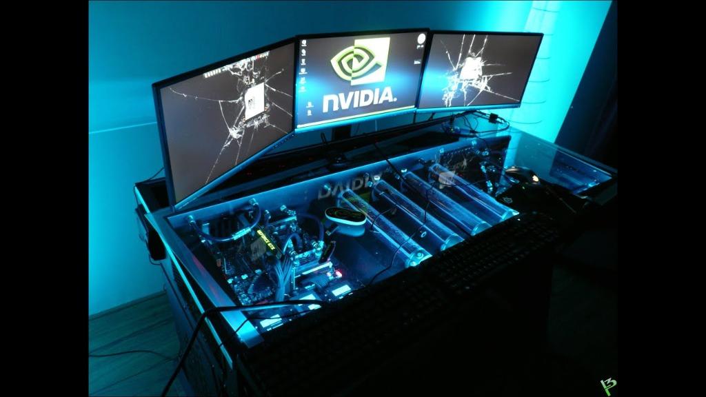 Red Harbinger Cross Desk, Computers & Tech, Parts & Accessories ...