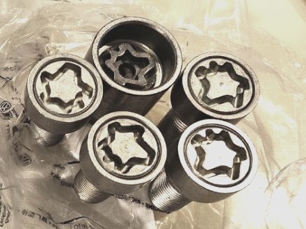 security anti theft wheel bolt nuts for VW SKODA SEAT, Car Accessories ...