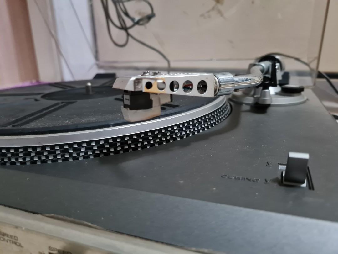 Vintage Toshiba Turntable, Audio, Other Audio Equipment on Carousell