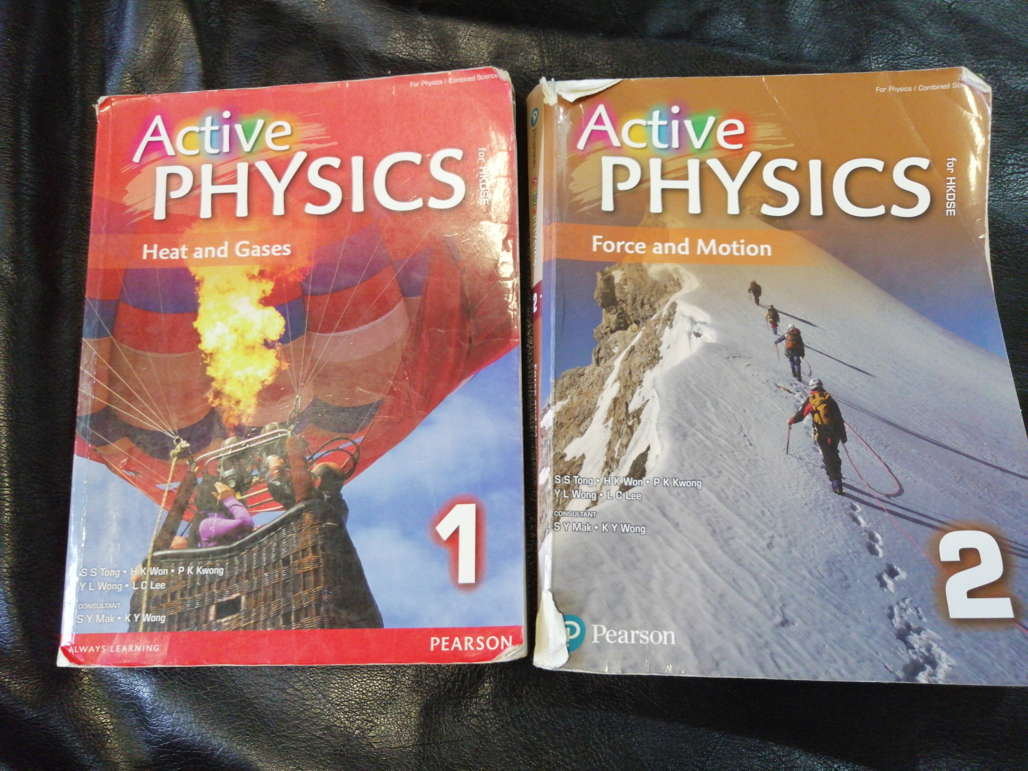 Active Physics Book 1 and 2, 興趣及遊戲, 書本 & 文具, 教科書 - Carousell