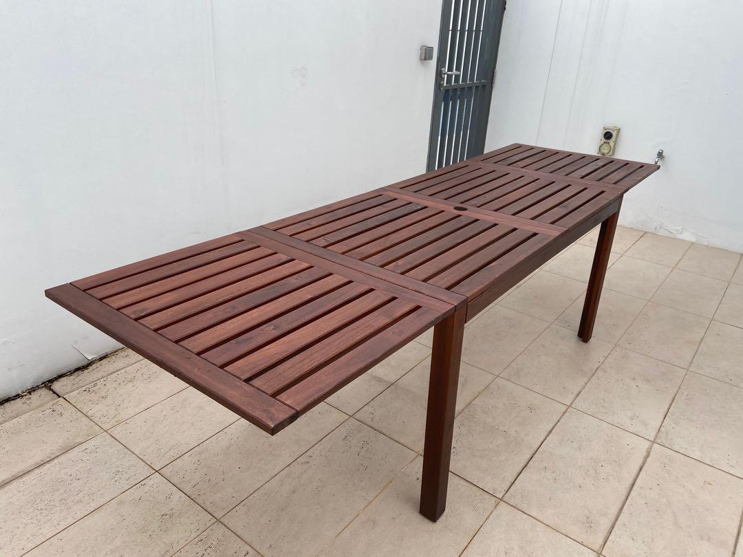 Ikea Applaro Extendable Outdoor Table with 4 Applaro chairs and tarp ...