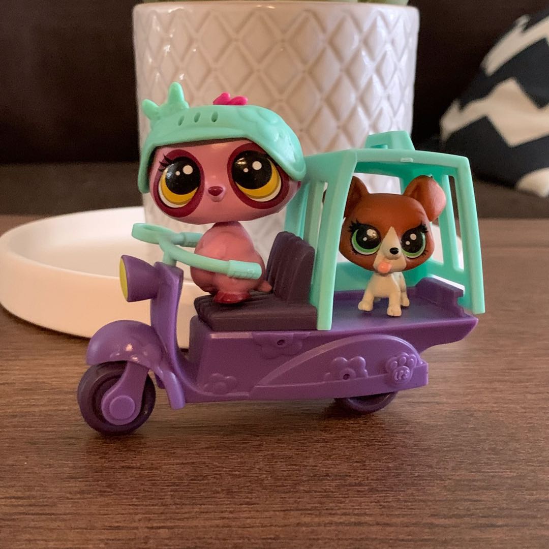 LPS Littlest Pet Shop Kids Toys Sloth and Puppy Dog Scooter Set ...