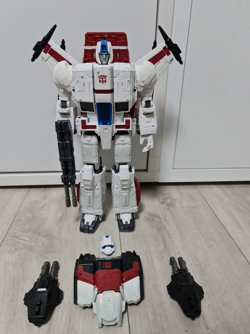 Transformer Siege Jet Fire, Hobbies & Toys, Toys & Games on Carousell