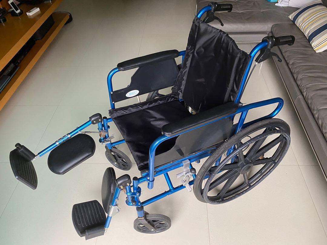 Used wheelchair with adjustable angle, Health & Nutrition, Assistive ...