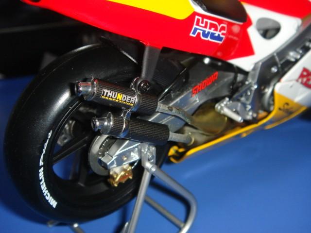 1/12 MINICHAMPS HONDA NSR 500 SHELL RED DEVIL 500cc GP 2001 #9 LEON ...