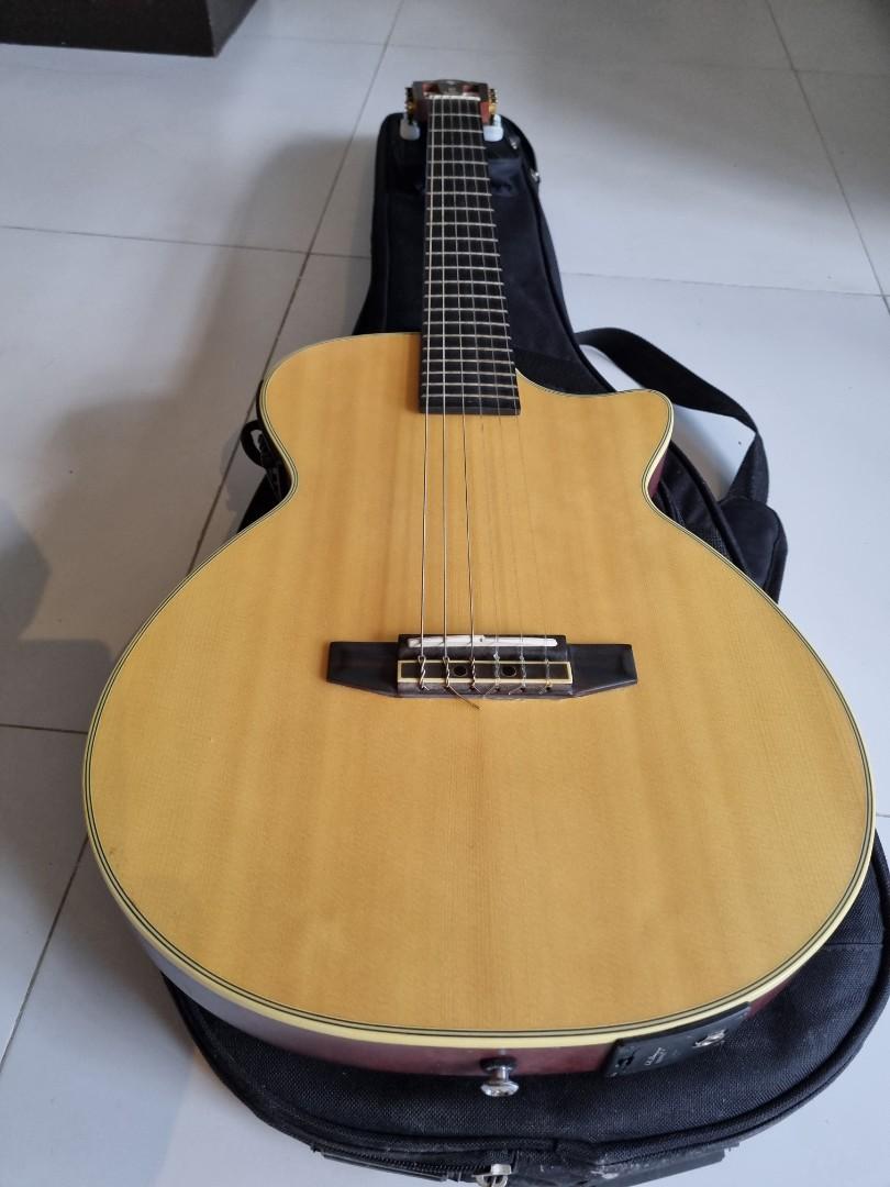 Crafter CT125C/N Classical Guitar, Hobbies & Toys, Music & Media ...