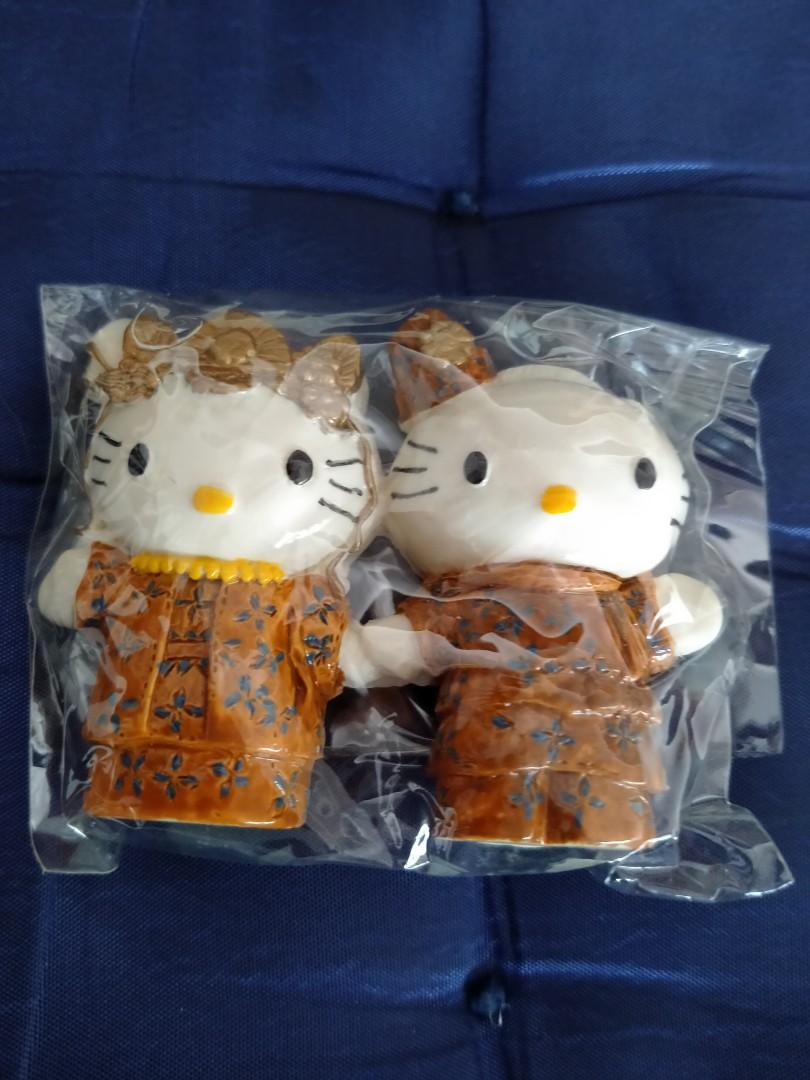Hello kitty fridge magnets in wedding costume, Hobbies & Toys ...