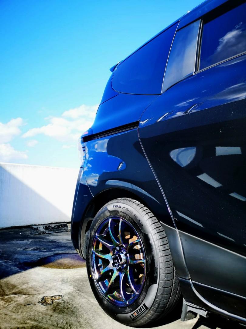 Holographic black rims spray, Car Accessories, Tyres & Rims on Carousell