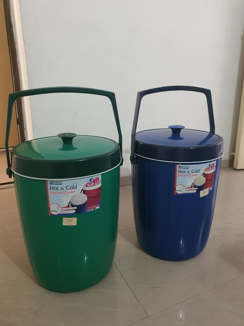Hot & Cold Insulated Cooler, Furniture & Home Living, Kitchenware ...