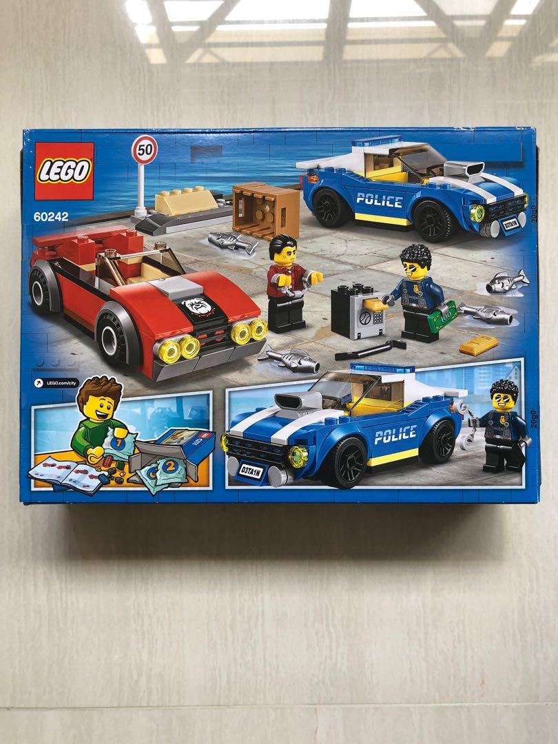 Lego City 60242 Police Highway Arrest, Hobbies & Toys, Toys & Games on ...