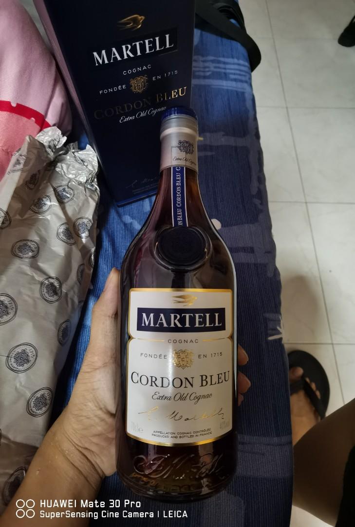 Martell Gordon blue, Food & Drinks, Alcoholic Beverages on Carousell