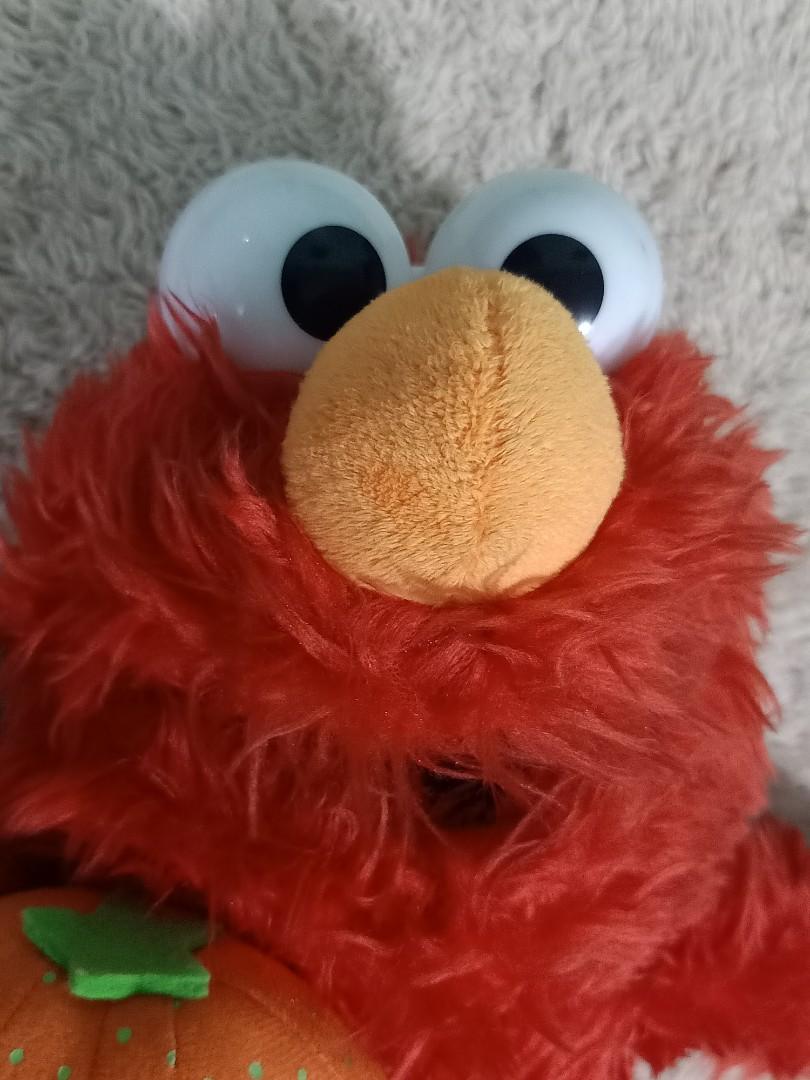 ORIGINAL SESAME STREET - BIG ELMO (18 to 19 inches), Hobbies & Toys ...
