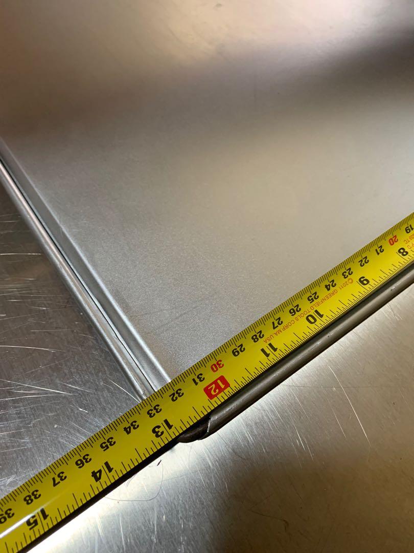 Plantsa / Flat Tray / Baking Pan, Furniture & Home Living, Kitchenware ...