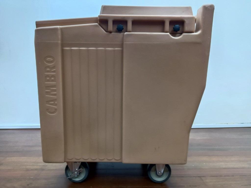 Selling used Cambro SlidingLid Ice Caddy Portable Ice Bin at $597 only ...