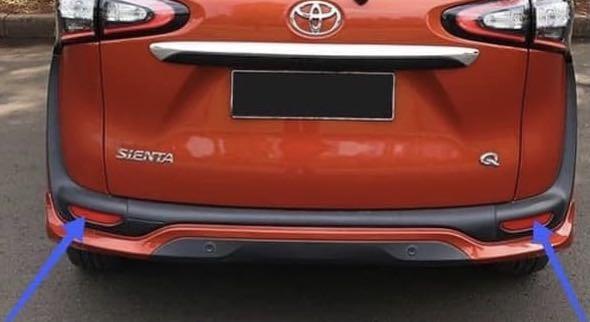 Toyota Sienta 2016-20 rear reflector led light, Car Accessories ...
