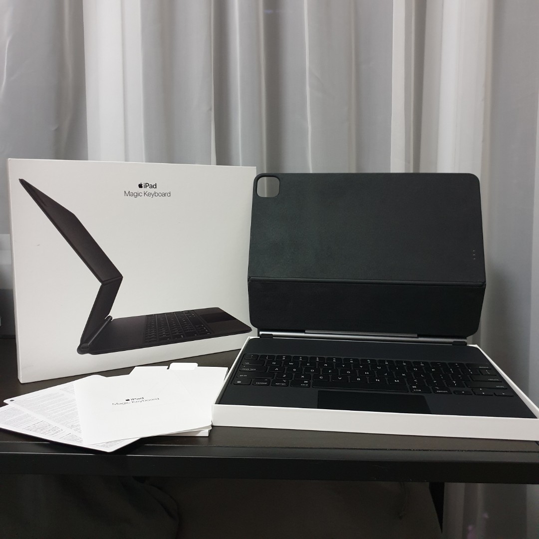 Apple Magic Keyboard 3rd and 4th Gen with Touchpad for iPad Pro 12.9 ...