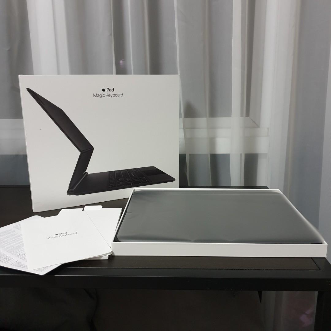 Apple Magic Keyboard 3rd and 4th Gen with Touchpad for iPad Pro 12.9 ...
