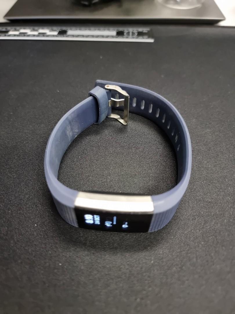 Fitbit charge 2 with extra straps and charging cradle, Mobile Phones ...