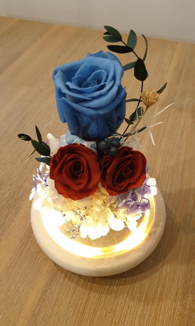 Flower dome - everlasting flowers. Preserved roses. Personalised gift ...