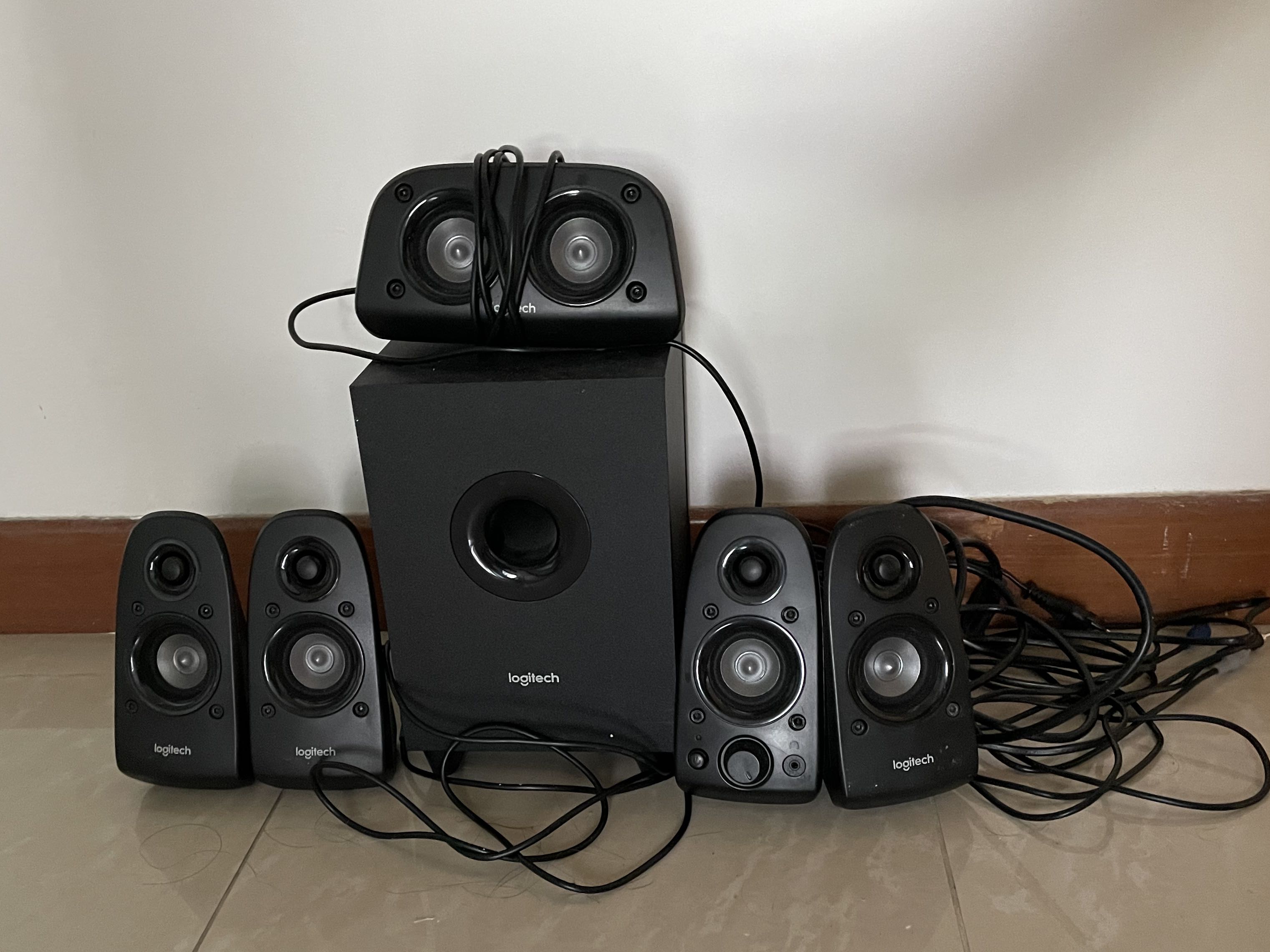 Logitech Speakers, Audio, Soundbars, Speakers & Amplifiers on Carousell