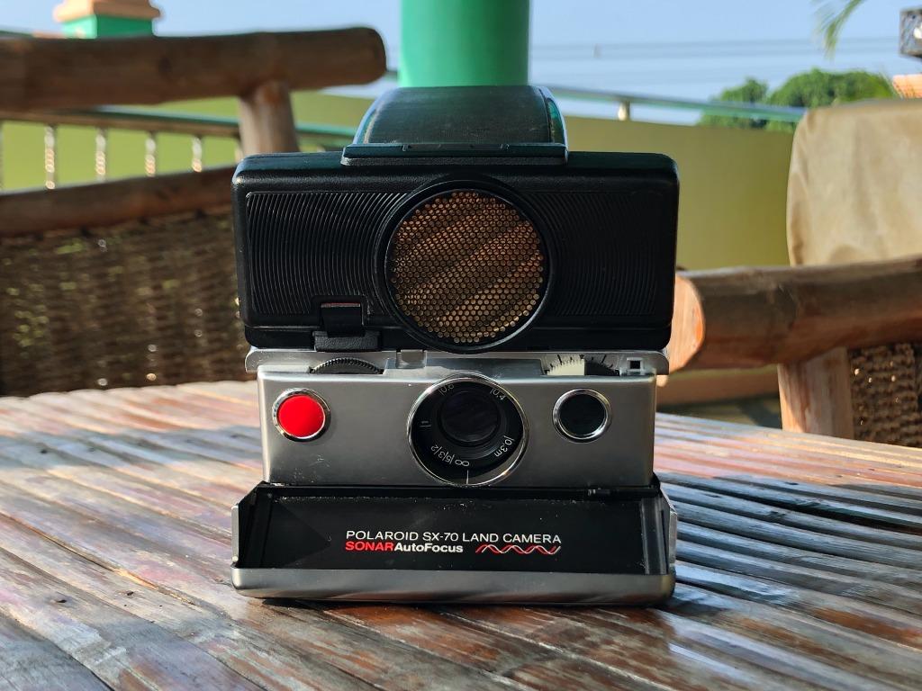 Polaroid SX-70 Sonar Autofocus, Photography, Cameras on Carousell