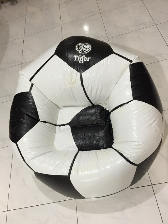 Pool Float Inflatable, Sports Equipment, Sports & Games, Racket & Ball ...