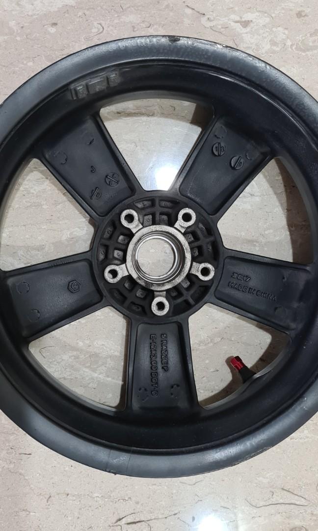Vespa gts 300 original rims 12 inch, Motorcycles, Motorcycle ...