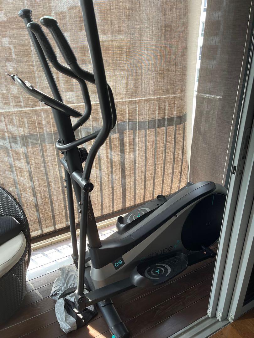 DOMYOS Elliptical E -shape cross trainer 09, Sports Equipment, Exercise ...