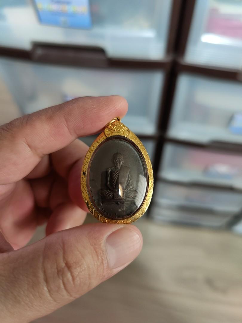 Lp phrom wat chong kae b2518 rian, Hobbies & Toys, Memorabilia ...