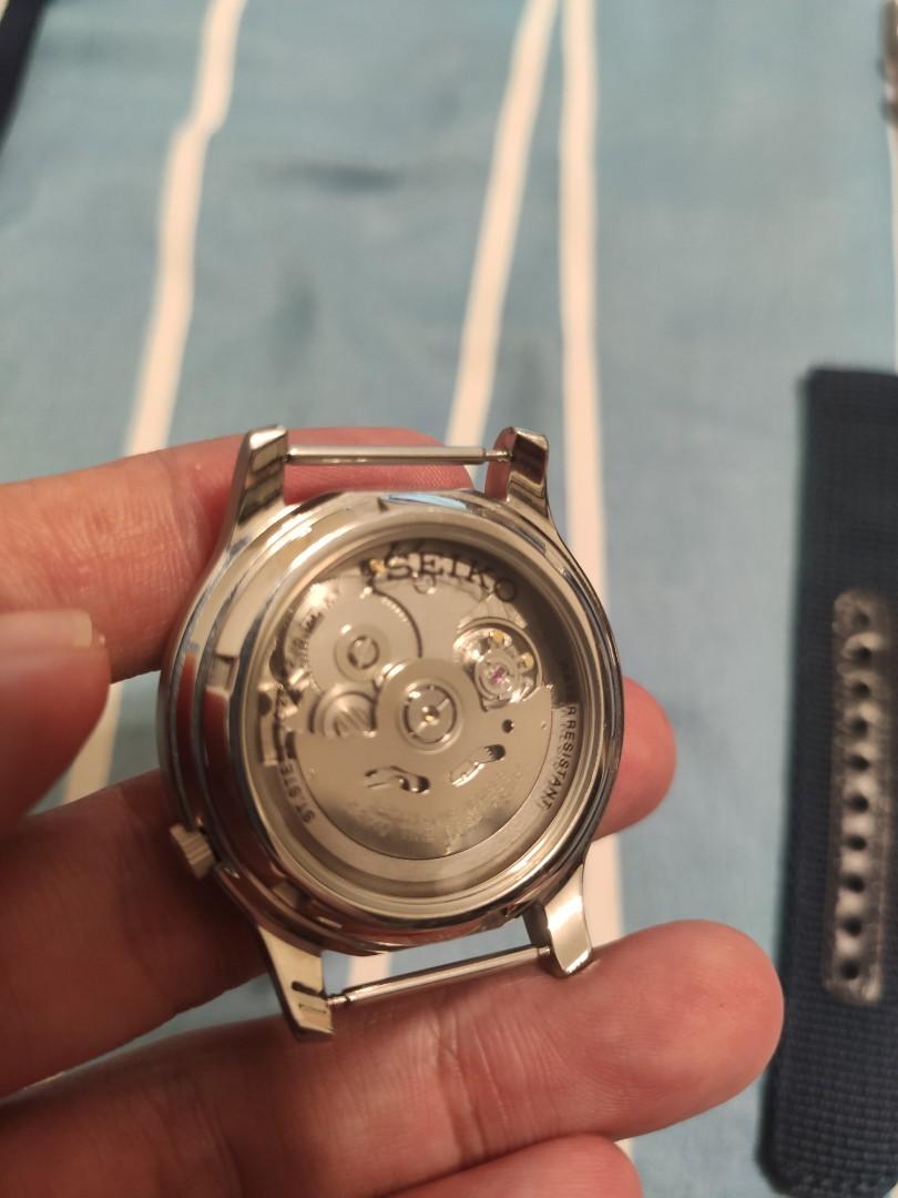 Seiko 5 SNK807 + 1 Strap of choice (see third photo), Mobile Phones ...